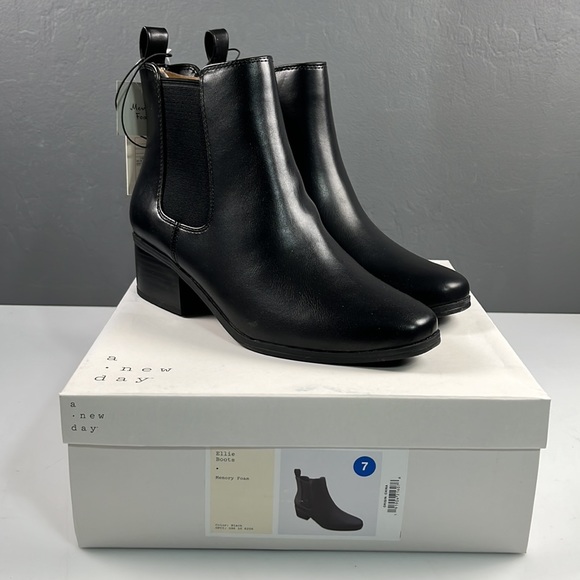a new day | Shoes | A New Day Black Ellie Chelsea Boots Heeled Booties ...